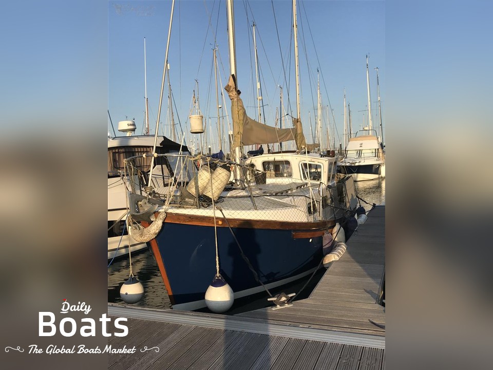 1990 Colvic Craft Watson 28 Motorsailer for sale. View price, photos ...
