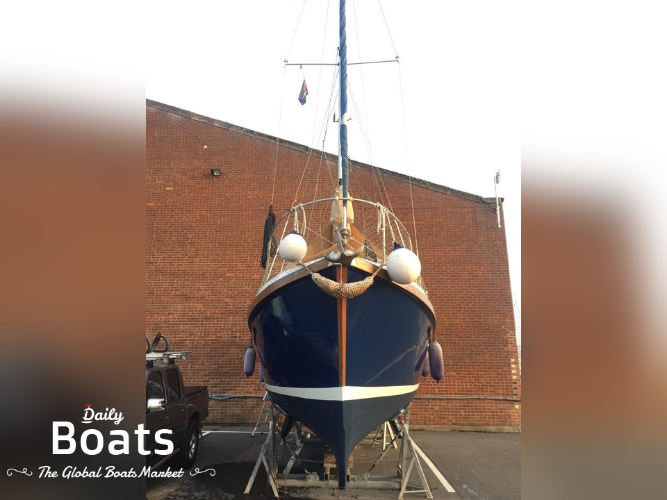 1990 Colvic Craft Watson 28 Motorsailer for sale. View price, photos ...