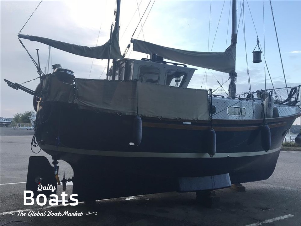 1990 Colvic Craft Watson 28 Motorsailer for sale. View price, photos ...