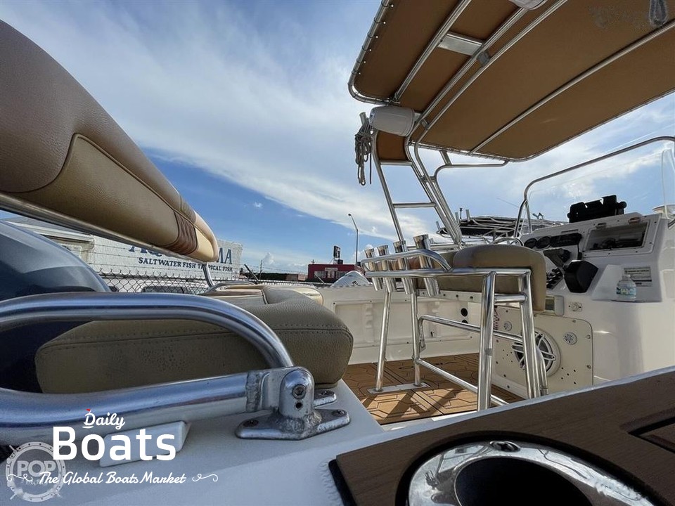 2004 Cobia Boats 214 for sale. View price, photos and Buy 2004 Cobia ...