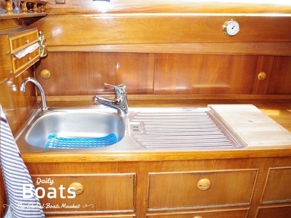 1985 Besmer Motorsegler 10M for sale. View price, photos and Buy 1985 ...