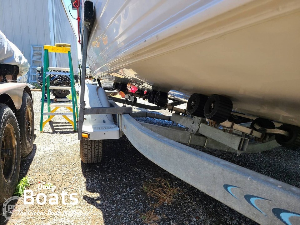 1999 Crestliner 22 for sale. View price, photos and Buy 1999 Crestliner ...