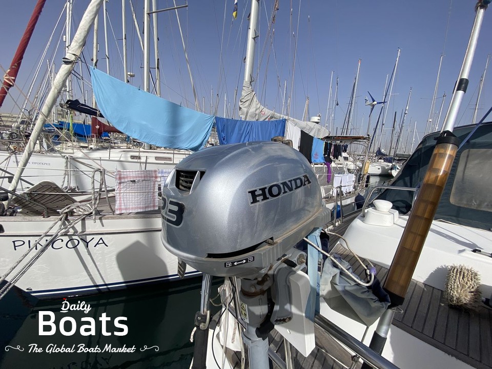 1998 Bénéteau Oceanis 36 Cc for sale. View price, photos and Buy 1998 ...