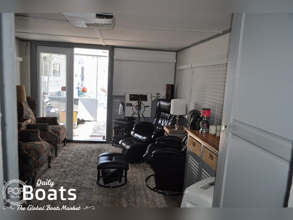 1976 Kayot 46' Steel Pontoon Houseboat for sale. View price, photos and ...