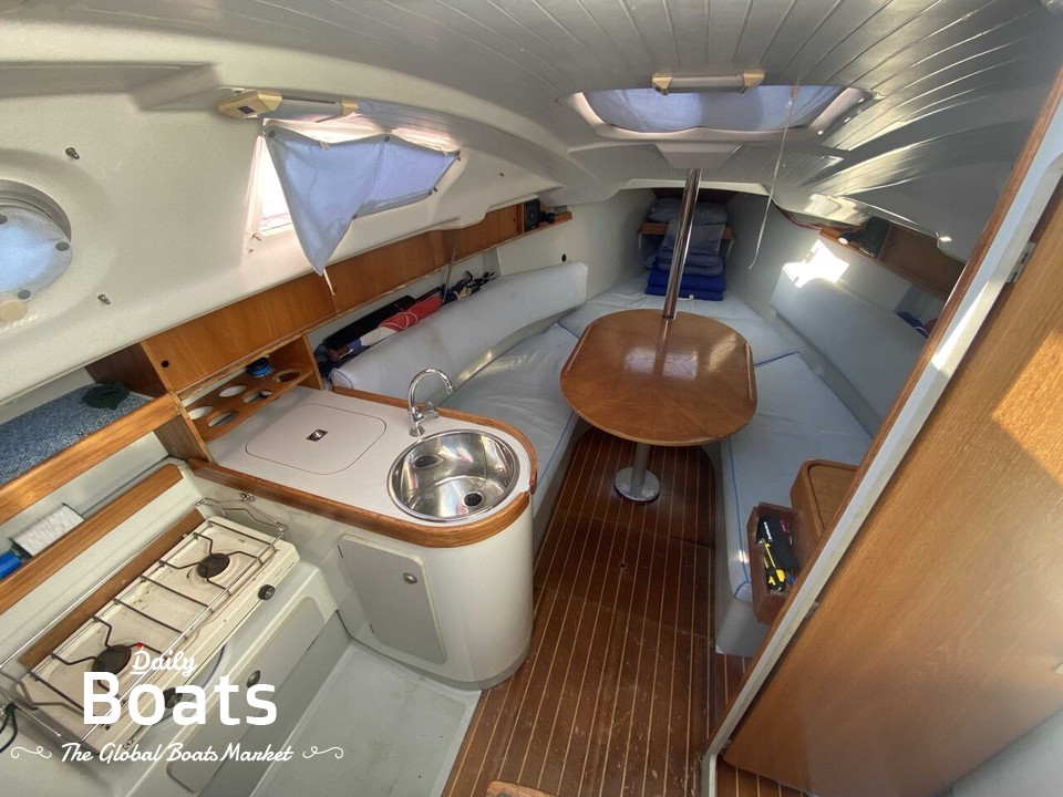 1992 Jeanneau Sun Way 25 for sale. View price, photos and Buy 1992 ...