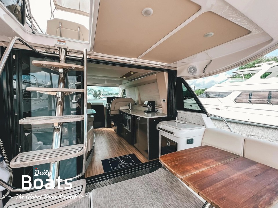 2019 Regal 42 Fly for sale. View price, photos and Buy 2019 Regal 42 ...