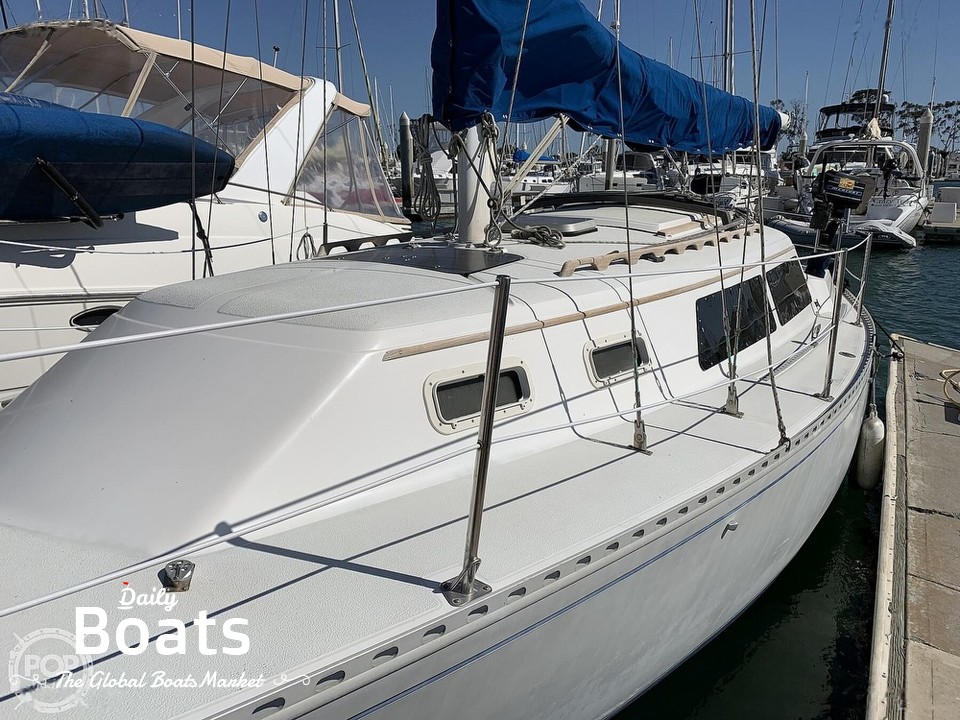 1984 Islander Yachts Sailboats Bahama 30 for sale. View price, photos ...