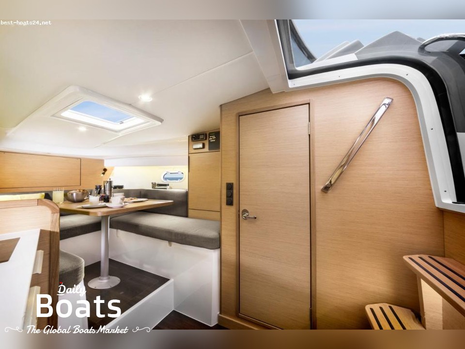 2022 Bavaria 30 Sport - Neu for sale. View price, photos and Buy 2022 ...