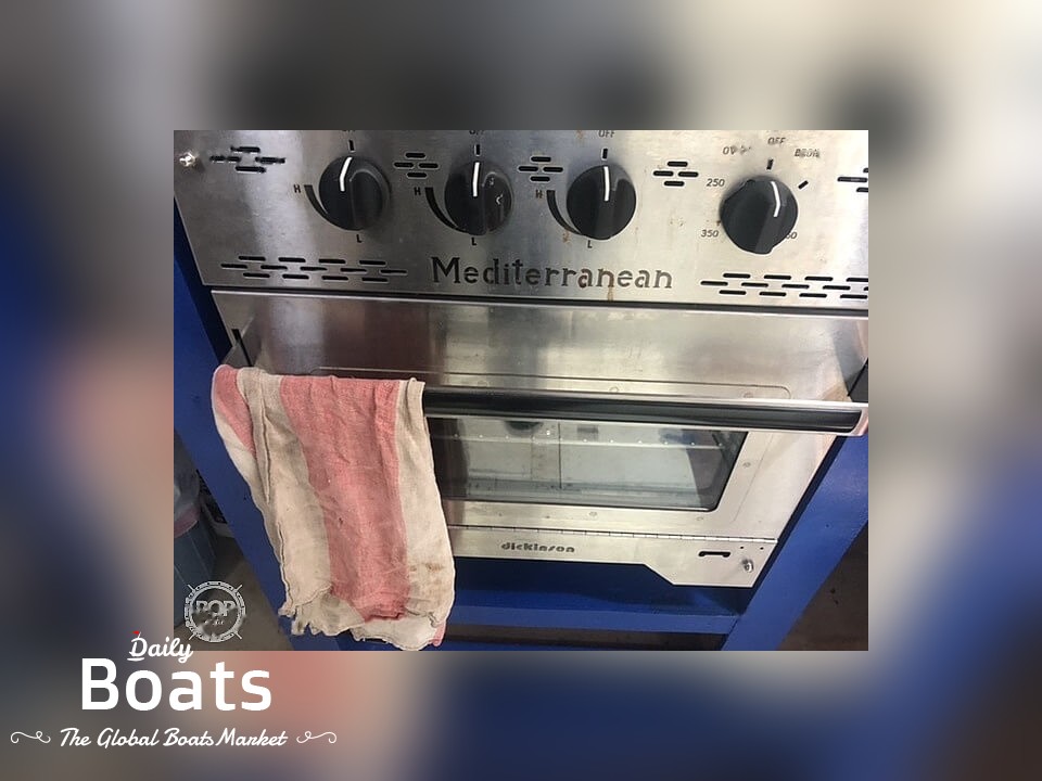 1988 Tom Colvin Oothoon for sale. View price, photos and Buy 1988 Tom ...