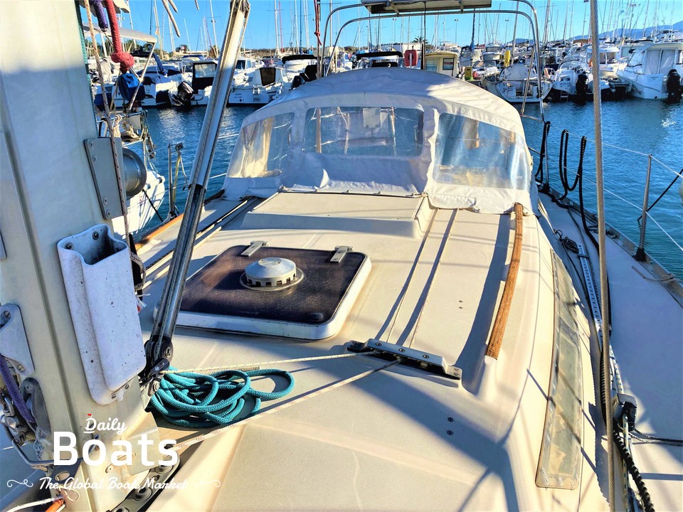1983 Bénéteau First 32 for sale. View price, photos and Buy 1983 ...