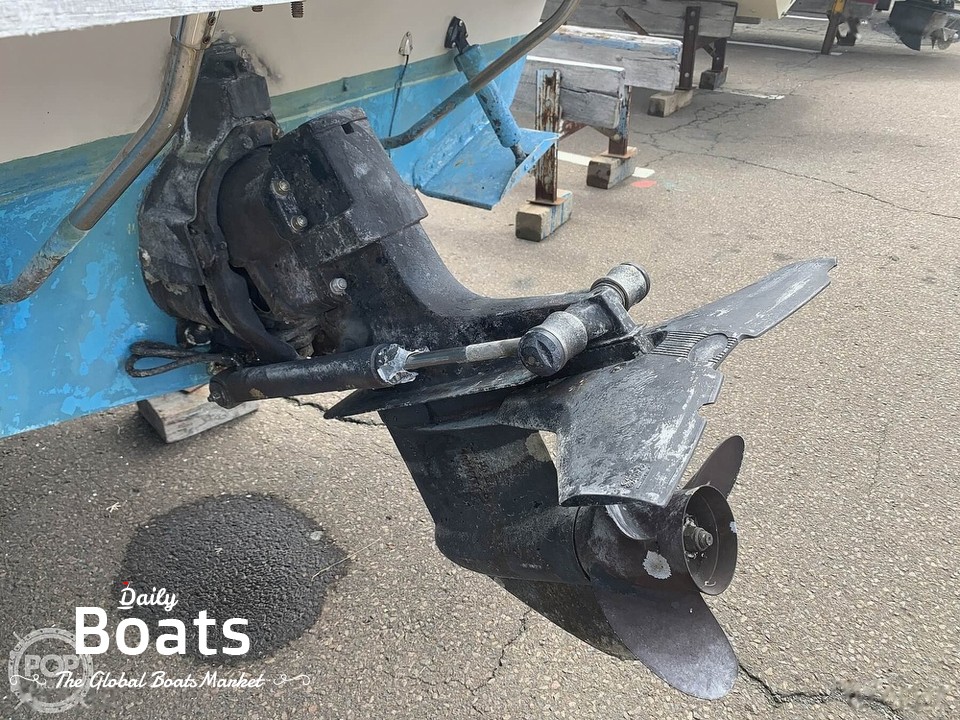 1985 Larson Dc230 for sale. View price, photos and Buy 1985 Larson ...