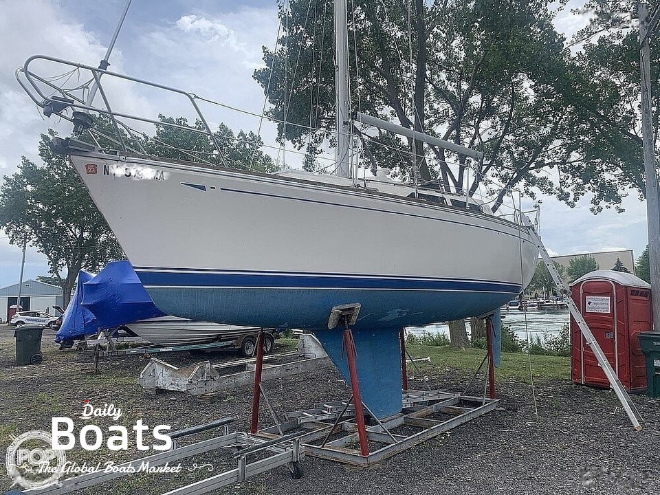 1987 Cal Yachts 28-2 for sale. View price, photos and Buy 1987 Cal ...