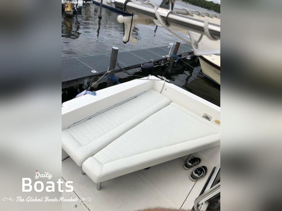 1998 Bayliner 2858 Fly Diesel for sale. View price, photos and Buy 1998 ...