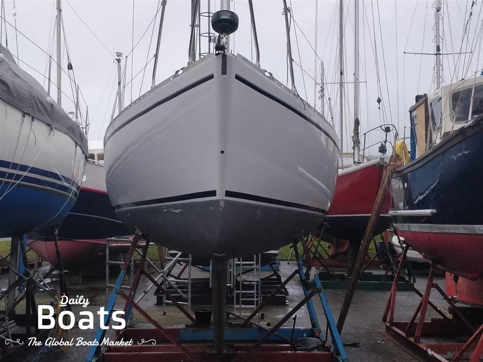 1988 Moody 28 for sale. View price, photos and Buy 1988 Moody 28 #250879