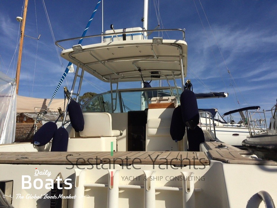2004 Pursuit 3070 (Os 305 ) Offshore for sale. View price, photos and ...