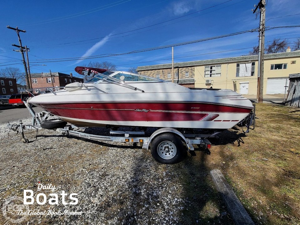 1994 Sea Ray 200 Signature Overnighter for sale. View price, photos and ...