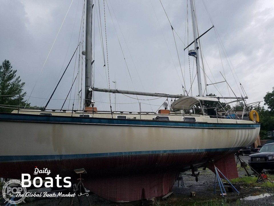 1980 Pearson 424 for sale. View price, photos and Buy 1980 Pearson 424 ...