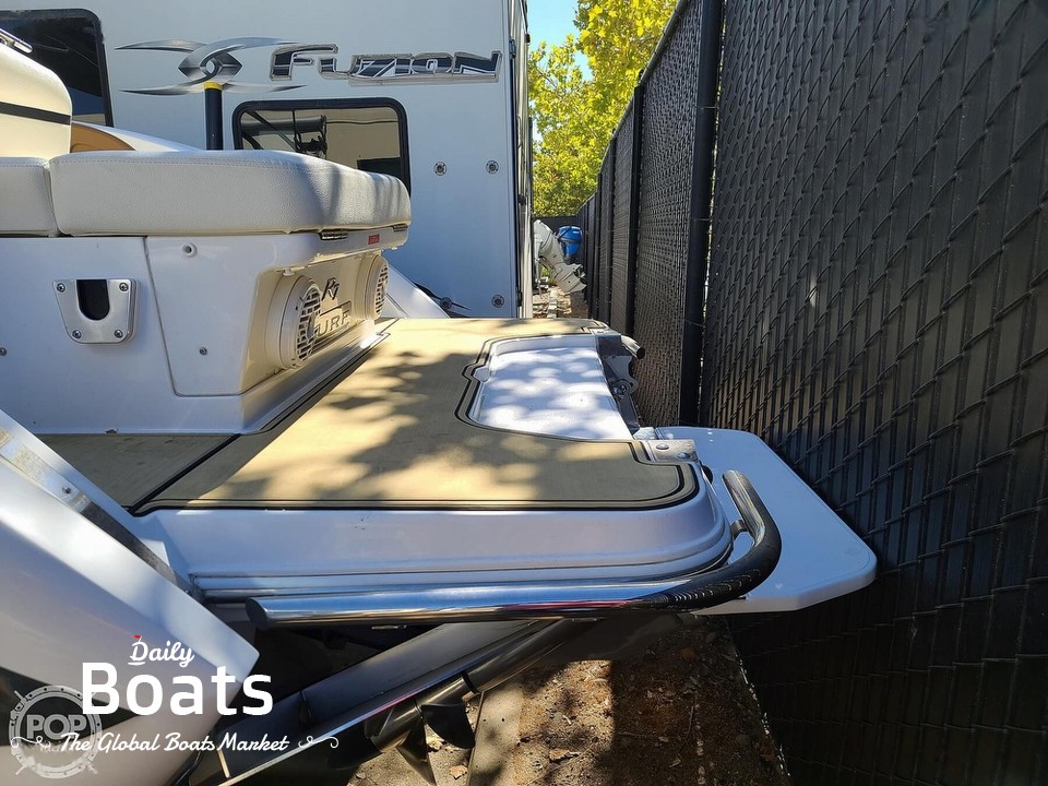 2020 Cobalt Boats R7 Surf for sale. View price, photos and Buy 2020 ...
