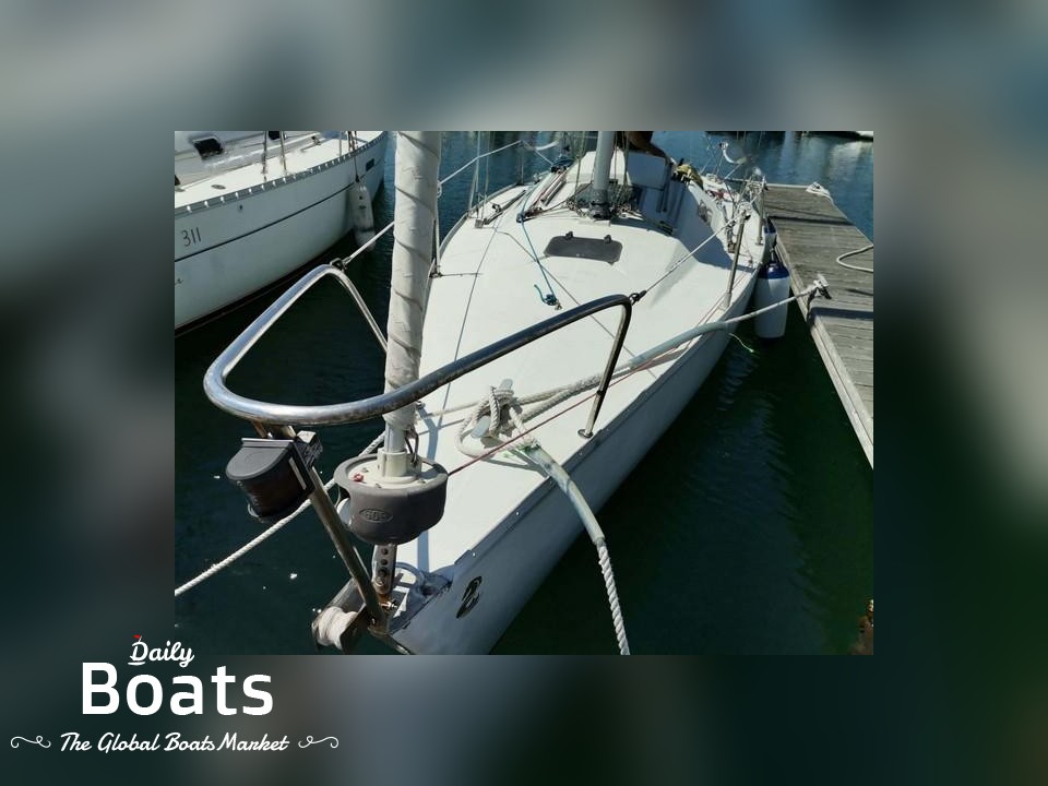 1982 Bénéteau First Class 8 for sale. View price, photos and Buy 1982 ...