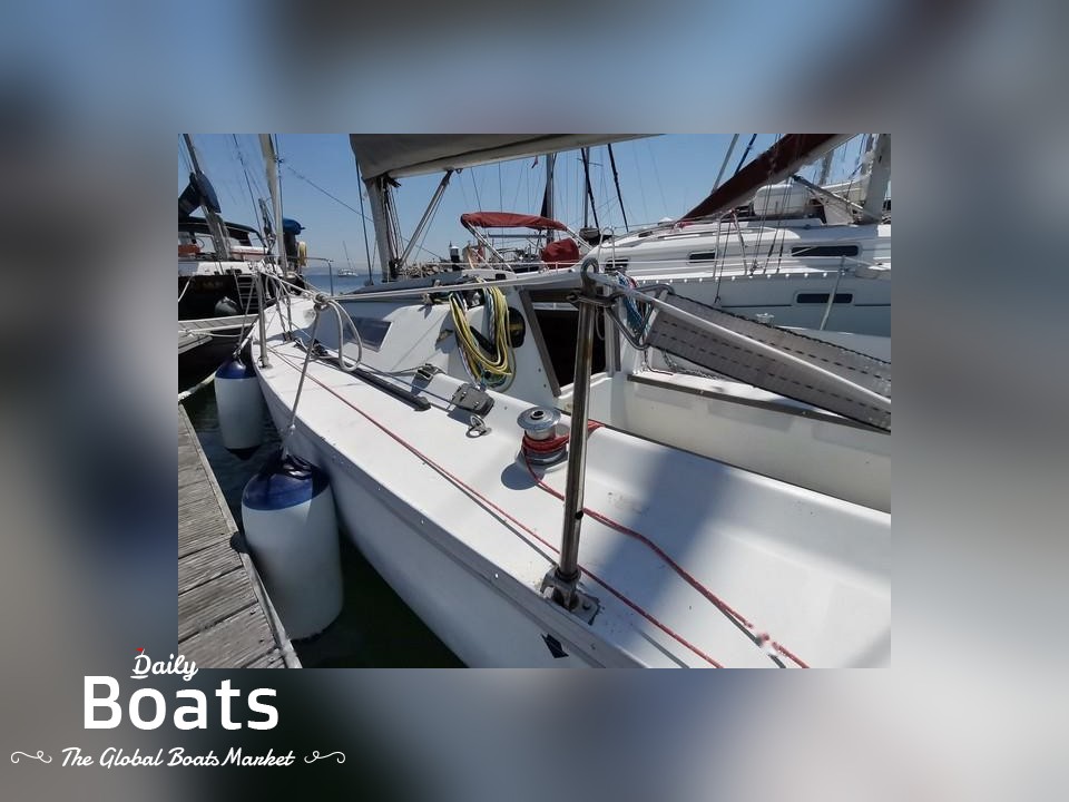 1982 Bénéteau First Class 8 for sale. View price, photos and Buy 1982 ...