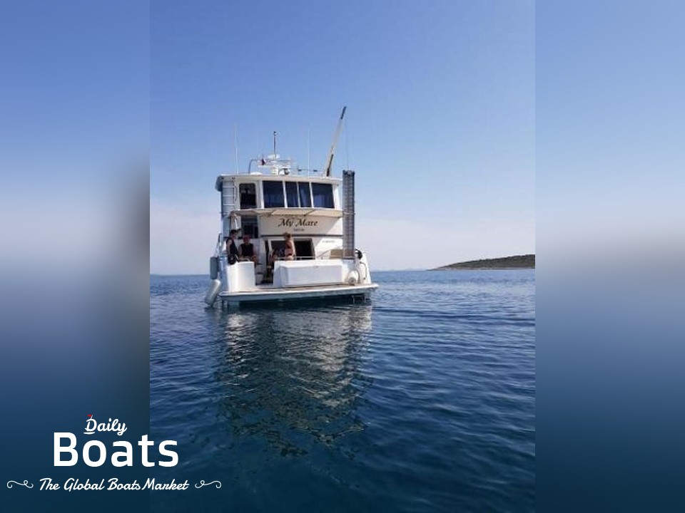 1999 Carver Yachts 504 for sale. View price, photos and Buy 1999 Carver ...