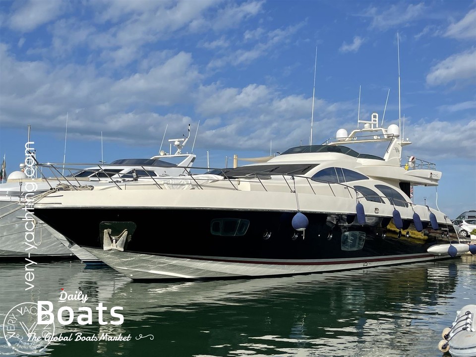 2007 Azimut 98 Leonardo for sale. View price, photos and Buy 2007 ...