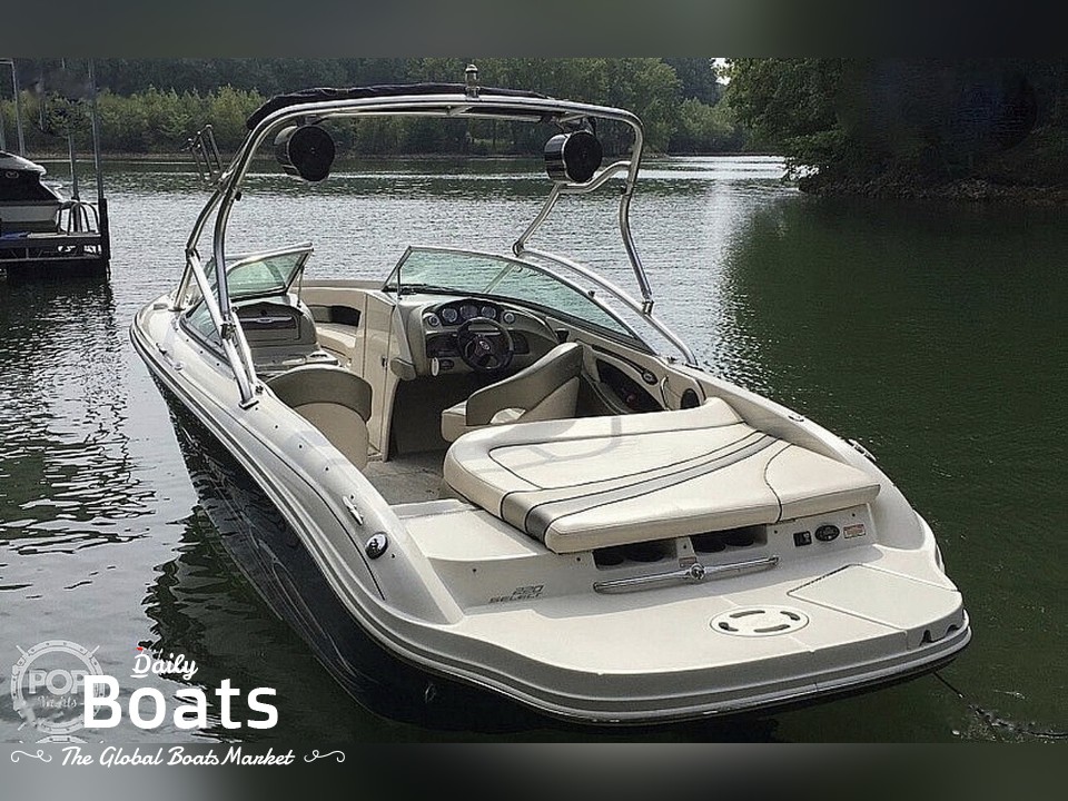 2005 Sea Ray 220 Select for sale. View price, photos and Buy 2005 Sea ...