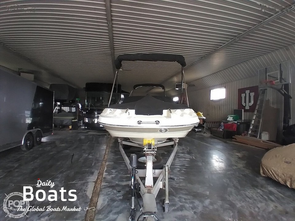 2007 Larson 254 Escape for sale. View price, photos and Buy 2007 Larson ...