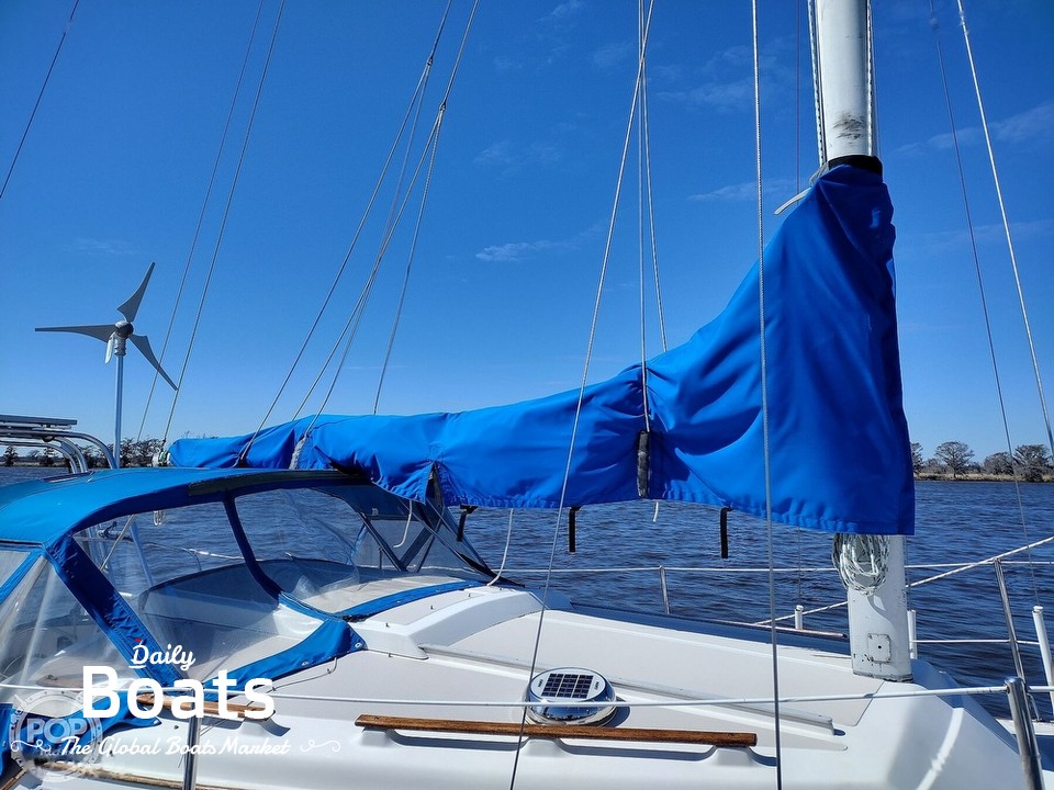 1983 Island Packet 26 Mkii for sale. View price, photos and Buy 1983 ...