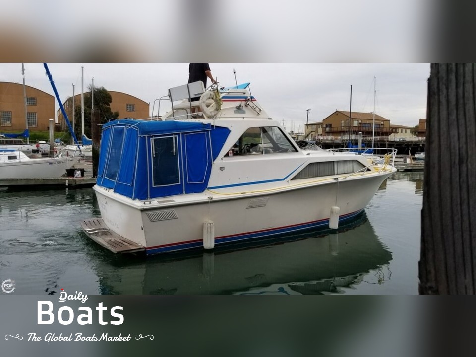 1975 Pacemaker Yachts Sedan Cruiser for sale. View price, photos and ...