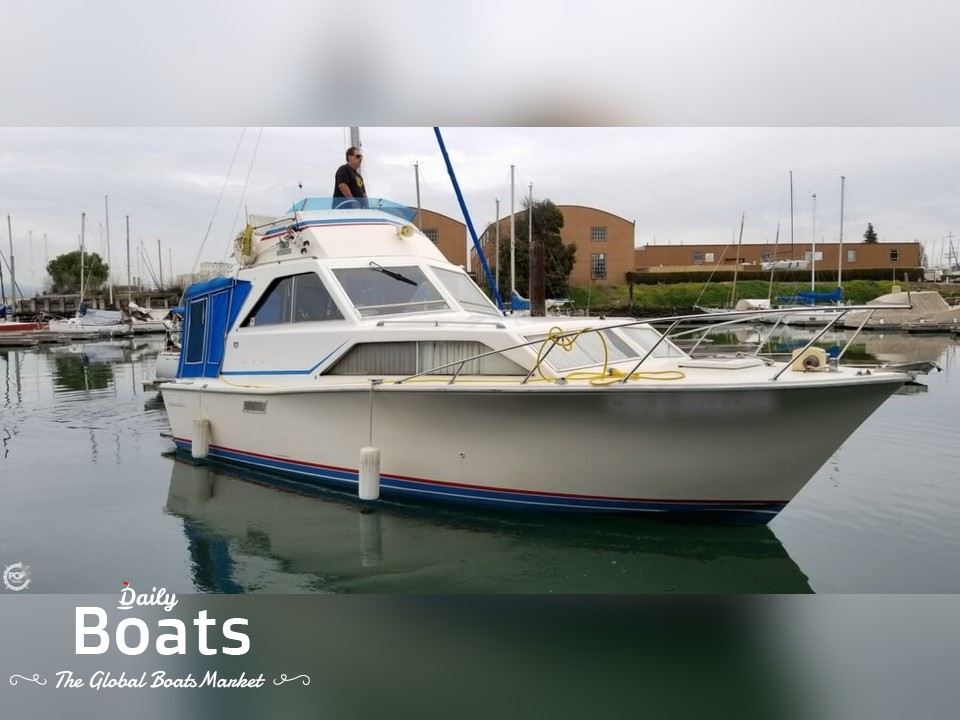 1975 Pacemaker Yachts Sedan Cruiser for sale. View price, photos and ...