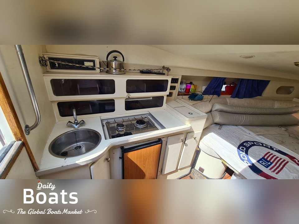 1991 Princess Yachts 266 Riviera for sale. View price, photos and Buy ...