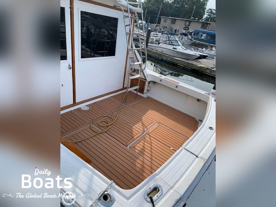 1980 Viking Yachts (US) 35 Convertible for sale. View price, photos and ...