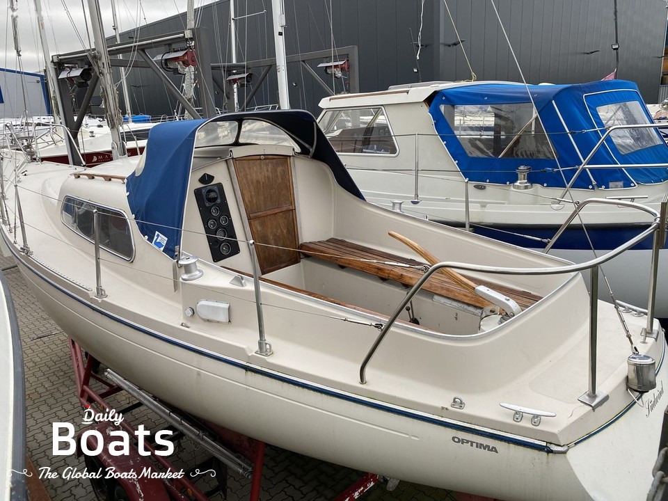 1971 Dehler Optima 850 на продажу. Посмотреть цену, фотографии и Купить ...