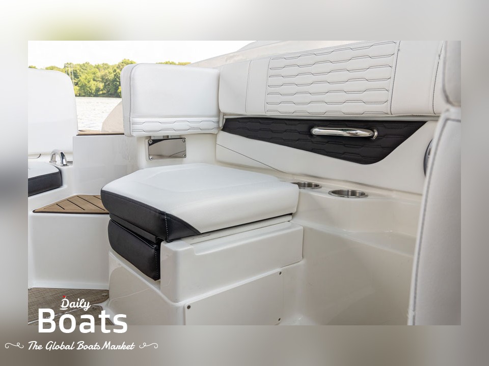 2022 Sea Ray 190 Spxe Inboard for sale. View price, photos and Buy 2022 ...