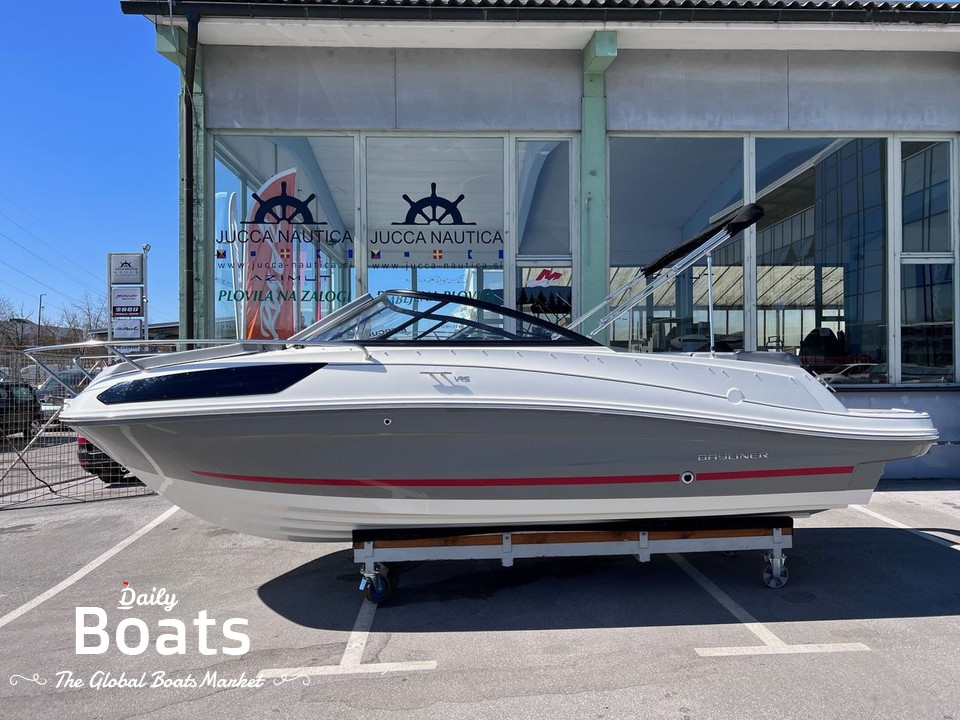 2022 Bayliner Vr5 Cuddy Outboard for sale. View price, photos and Buy ...