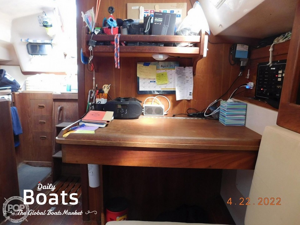 1984 Marlow-Hunter 37 Cherubini for sale. View price, photos and Buy ...