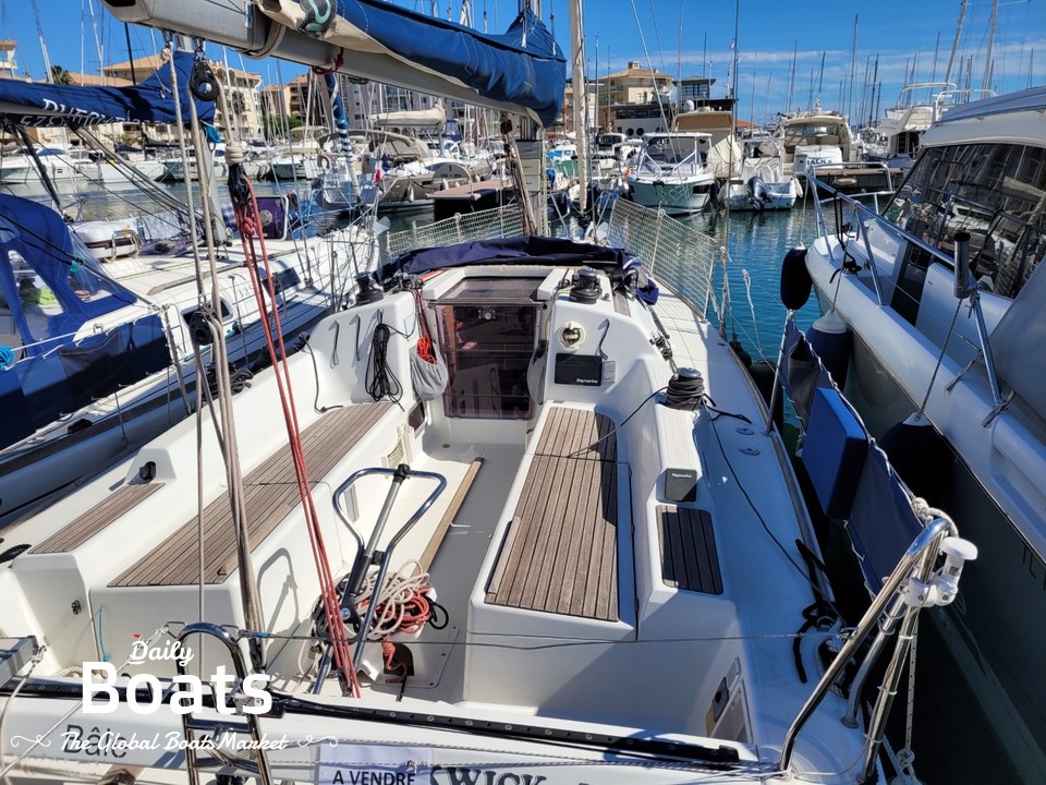 2011 Bénéteau First 30 for sale. View price, photos and Buy 2011 ...