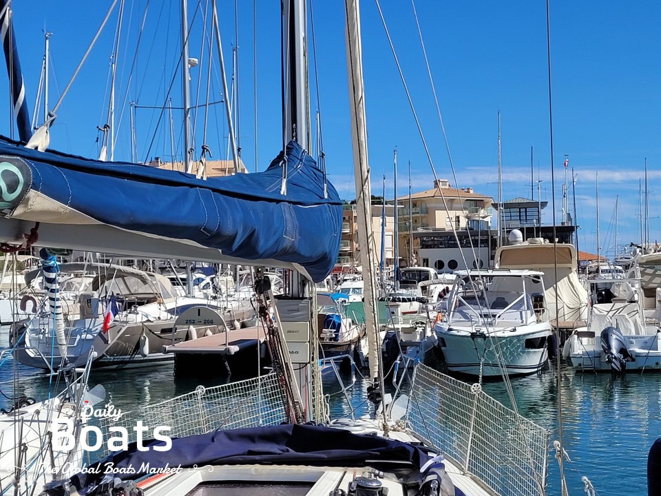 2011 Bénéteau First 30 for sale. View price, photos and Buy 2011 ...