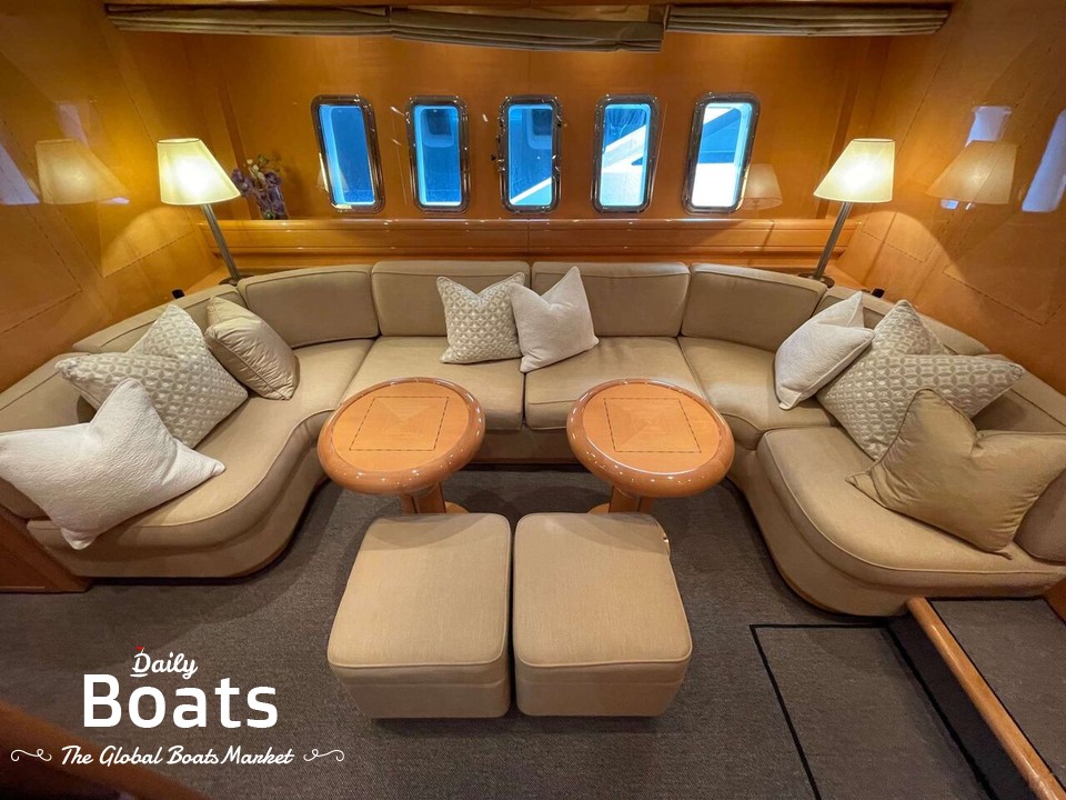 2004 Overmarine Mangusta 72 for sale. View price, photos and Buy 2004 ...