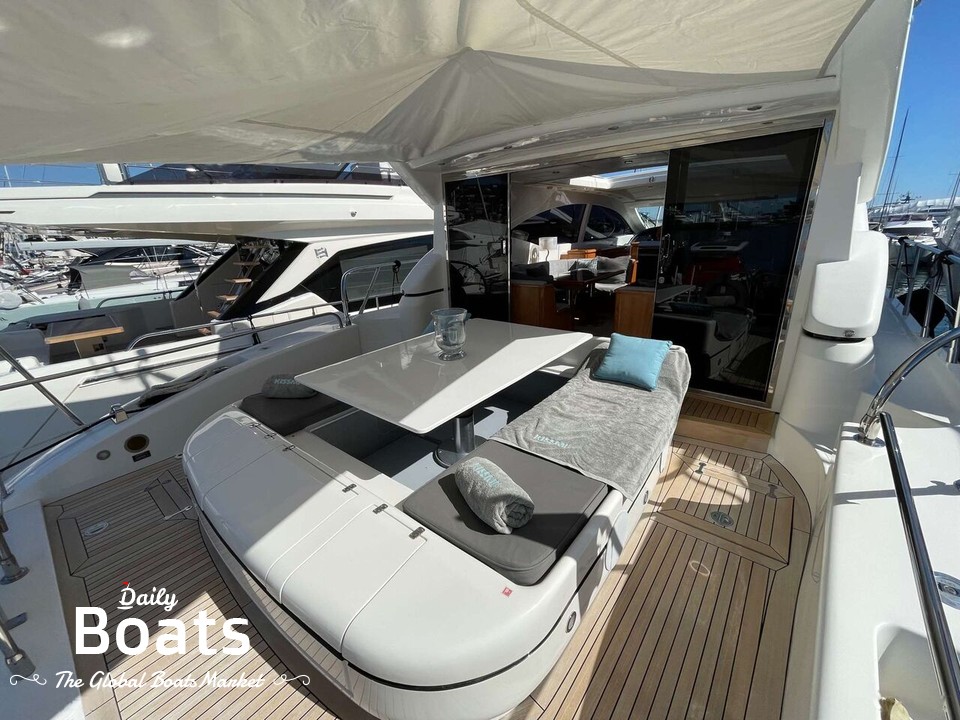 2004 Overmarine Mangusta 72 for sale. View price, photos and Buy 2004 ...