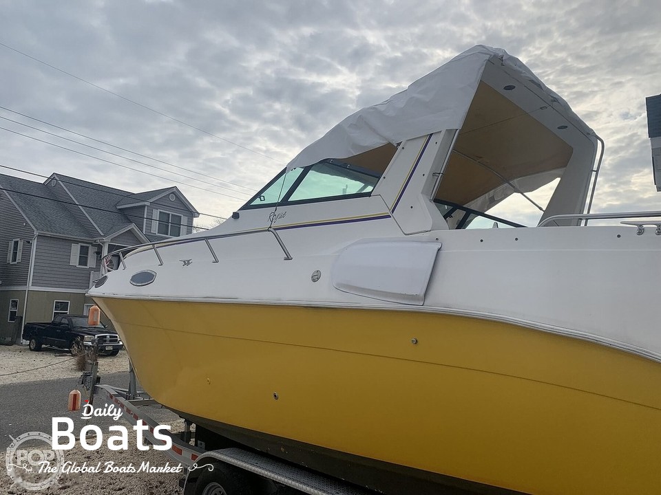 1987 Cruisers Yachts Rogue 286 for sale. View price, photos and Buy ...