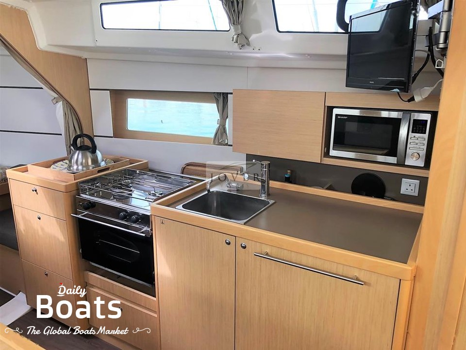 2016 Bénéteau Oceanis 38 for sale. View price, photos and Buy 2016 ...