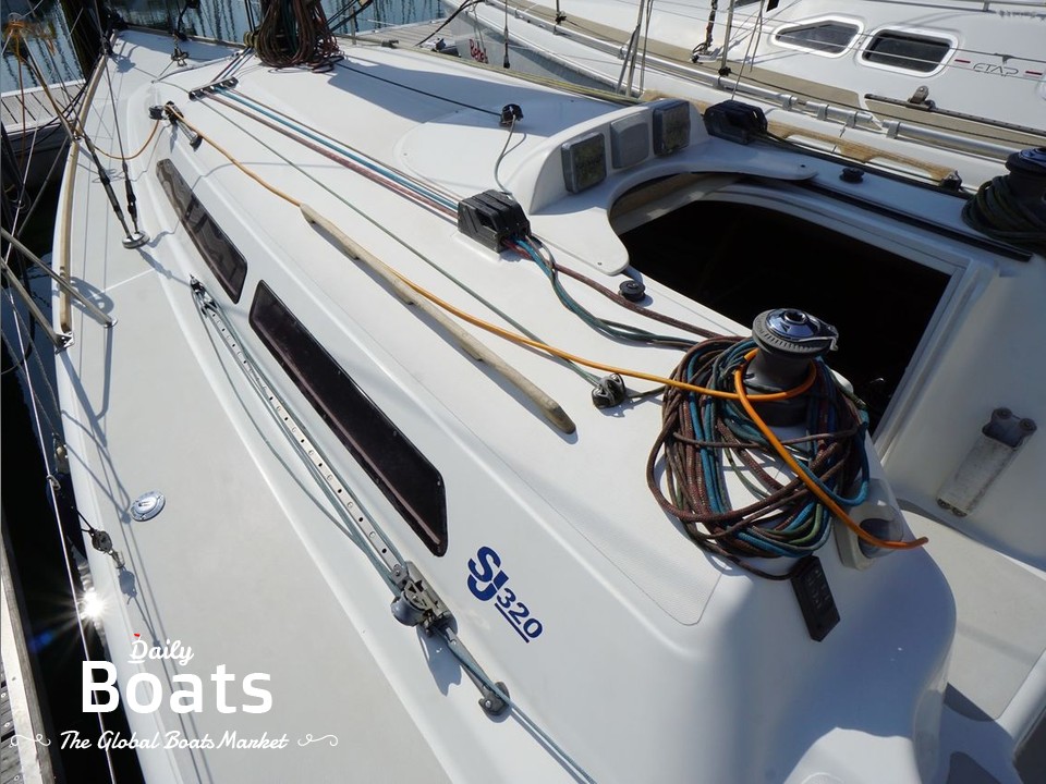 1998 SeaQuest Sj 320 for sale. View price, photos and Buy 1998 SeaQuest ...