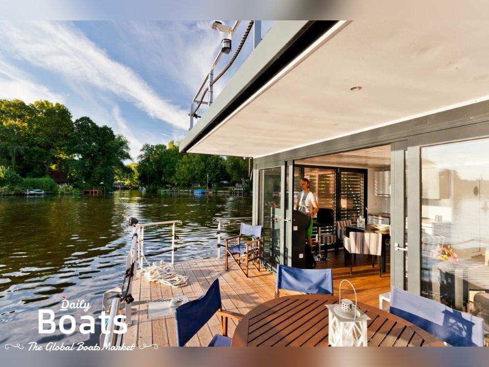 2022 Nautilus Hausboote Vagabund 30 for sale. View price, photos and ...