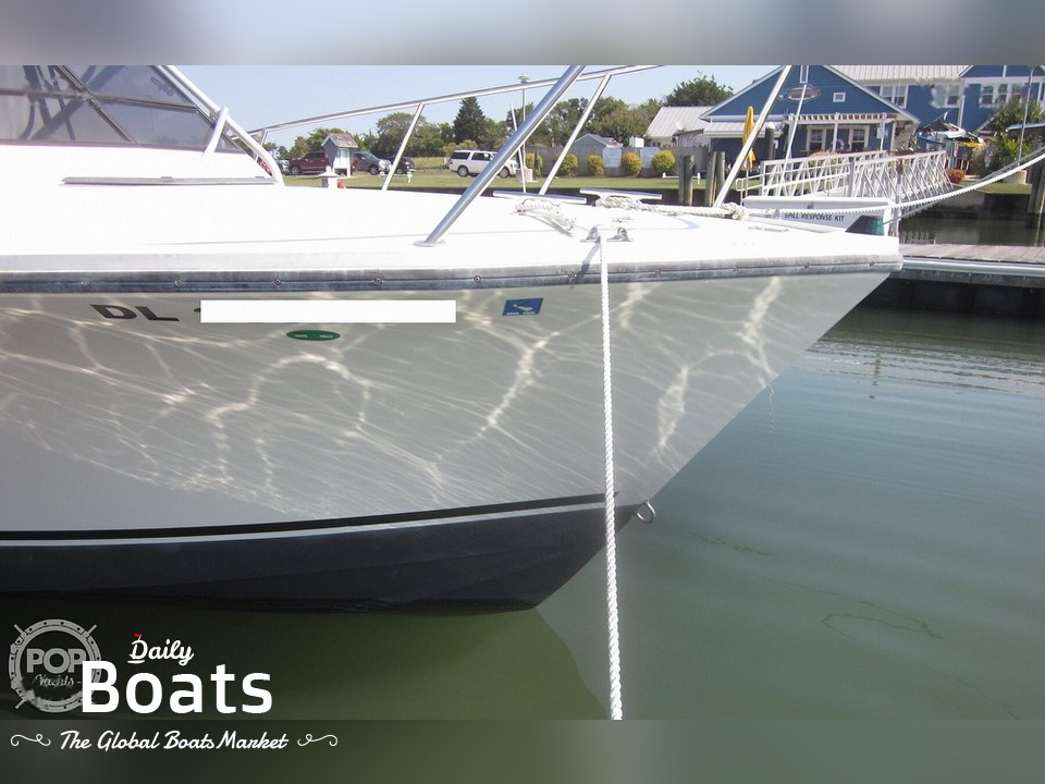 1998 Carolina Classic 28 Express for sale. View price, photos and Buy ...