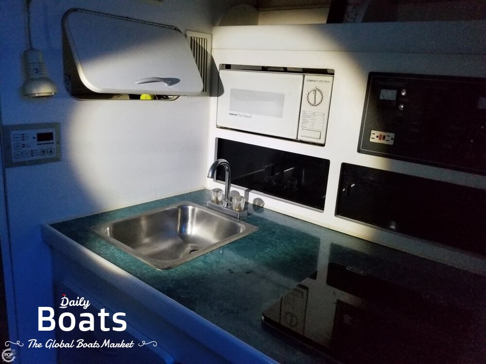 1995 Rinker 280 Fiesta Vee for sale. View price, photos and Buy 1995 ...