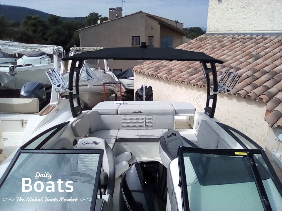 2021 Sea Ray 230 Spx for sale. View price, photos and Buy 2021 Sea Ray ...