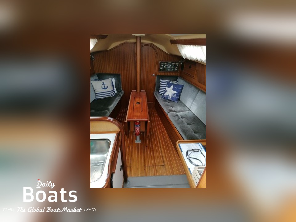 1991 Dehler 31 for sale. View price, photos and Buy 1991 Dehler 31 #253635