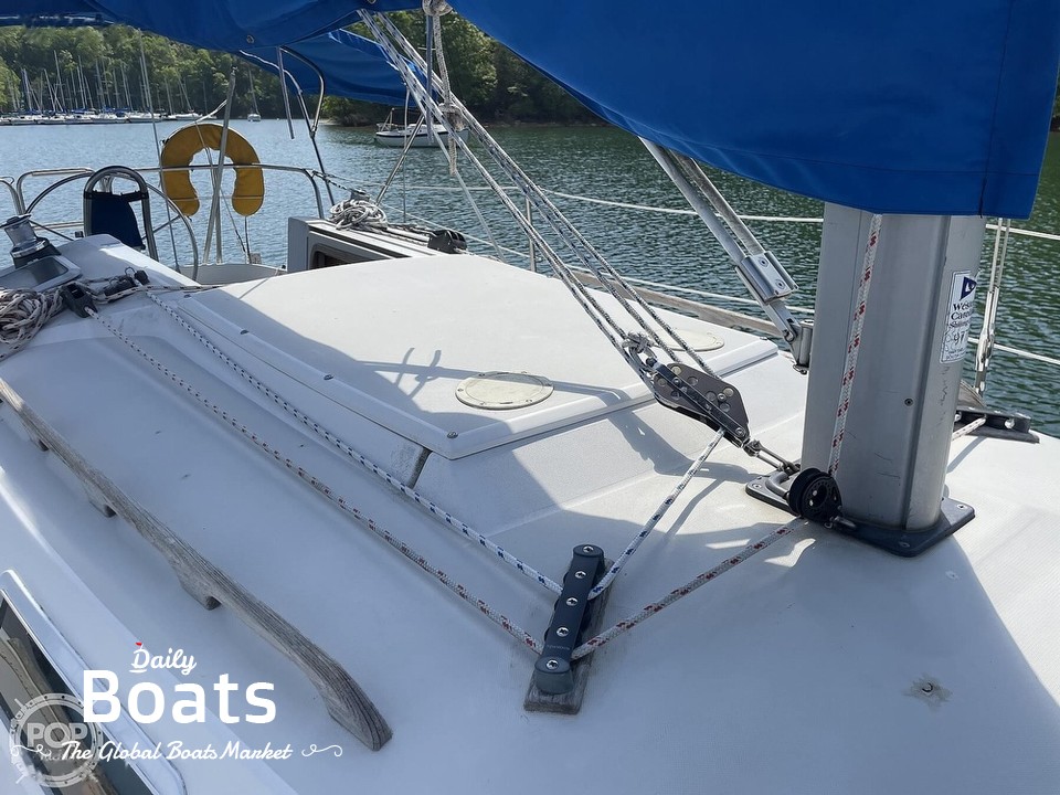 1985 Pearson 28-2 for sale. View price, photos and Buy 1985 Pearson 28 ...